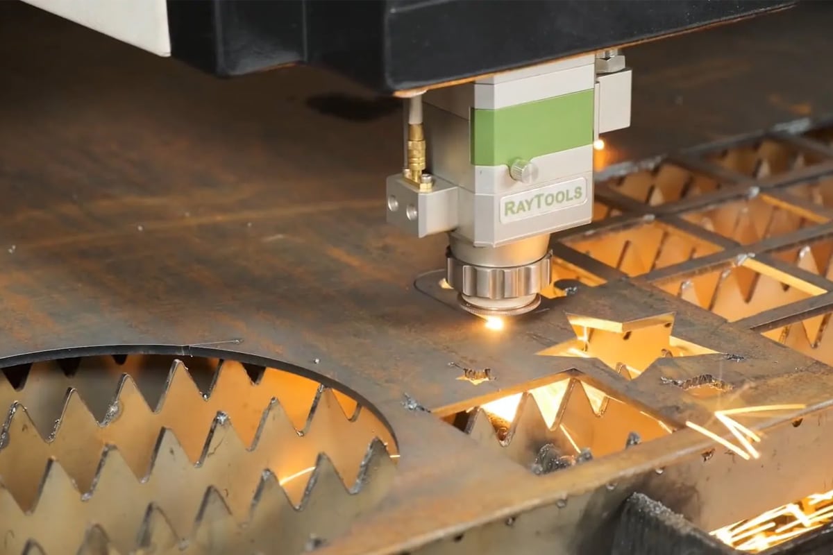 레이저 절단기 작동 안전 가이드 - AccTek Laser