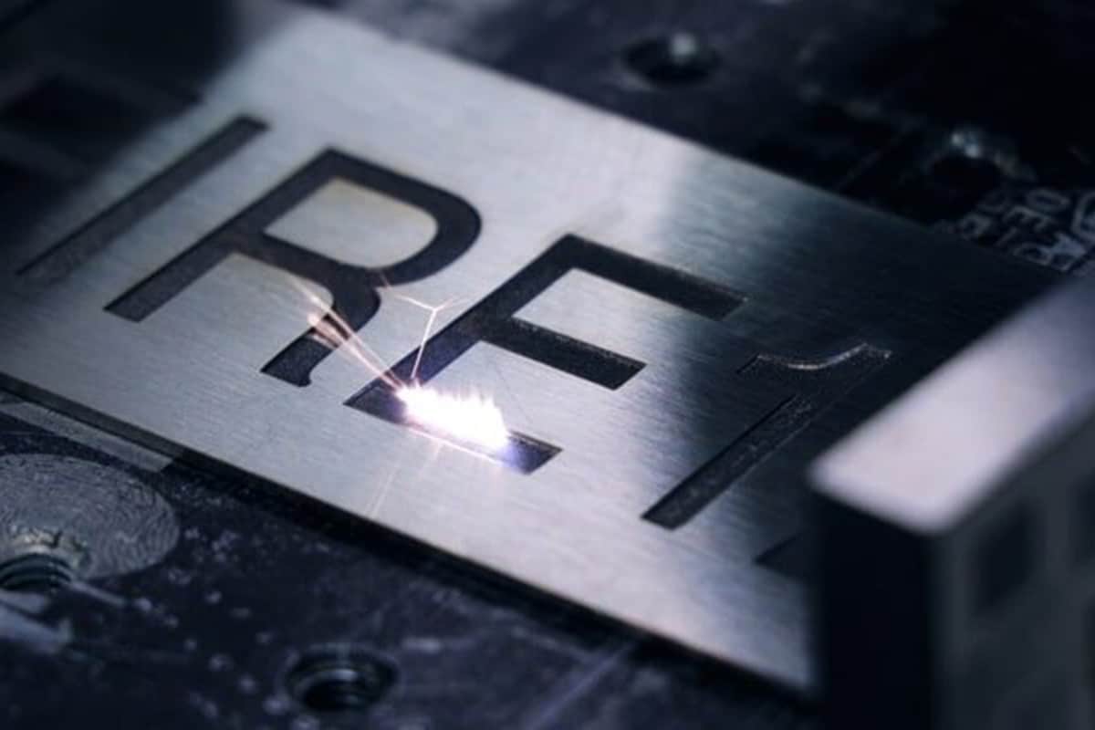 How Does Laser Marking Affect the Surfaces of Different Materials ...