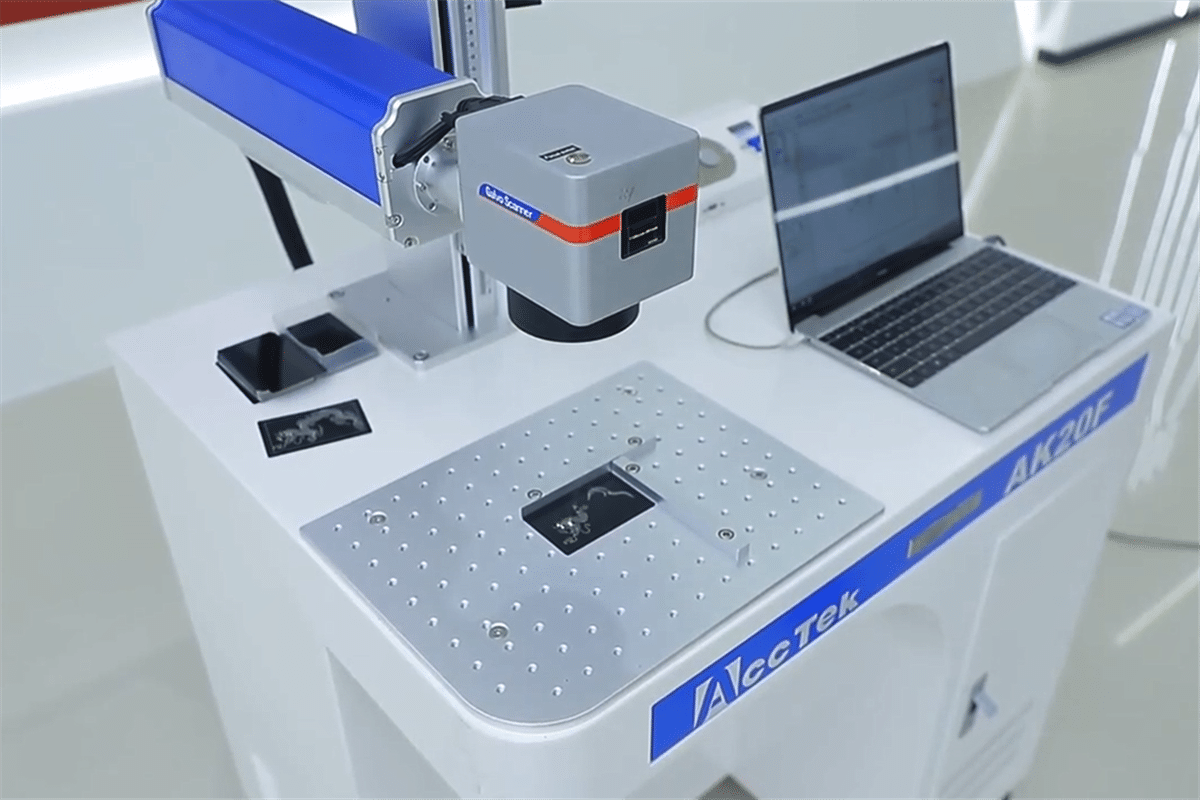 Laser Marking: Which is Better About CO2 Laser or Fiber Laser? - AccTek ...